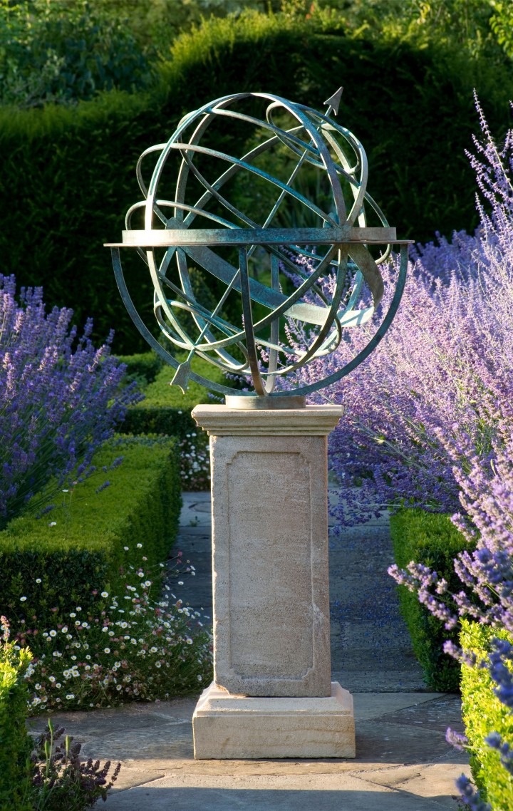 Contemporary Sculptures, Water Fountains & Sundials - David Harber US