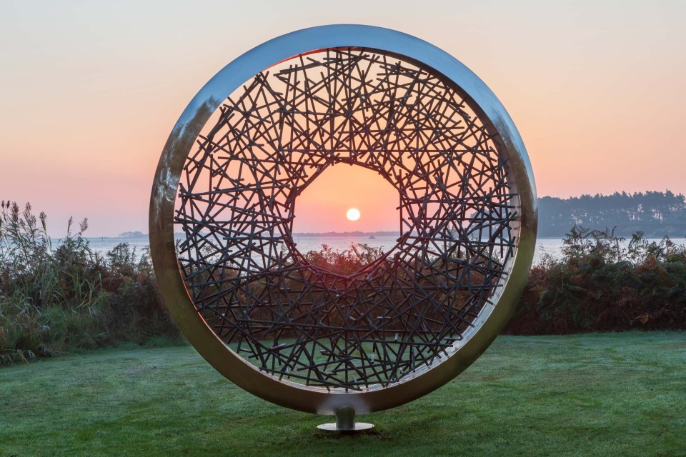 Contemporary Sculptures, Water Fountains & Sundials - David Harber US