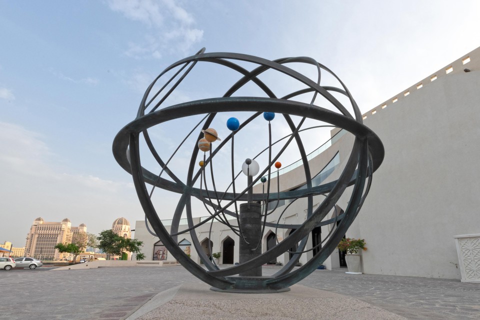 Contemporary Sculptures, Water Fountains & Sundials - David Harber US