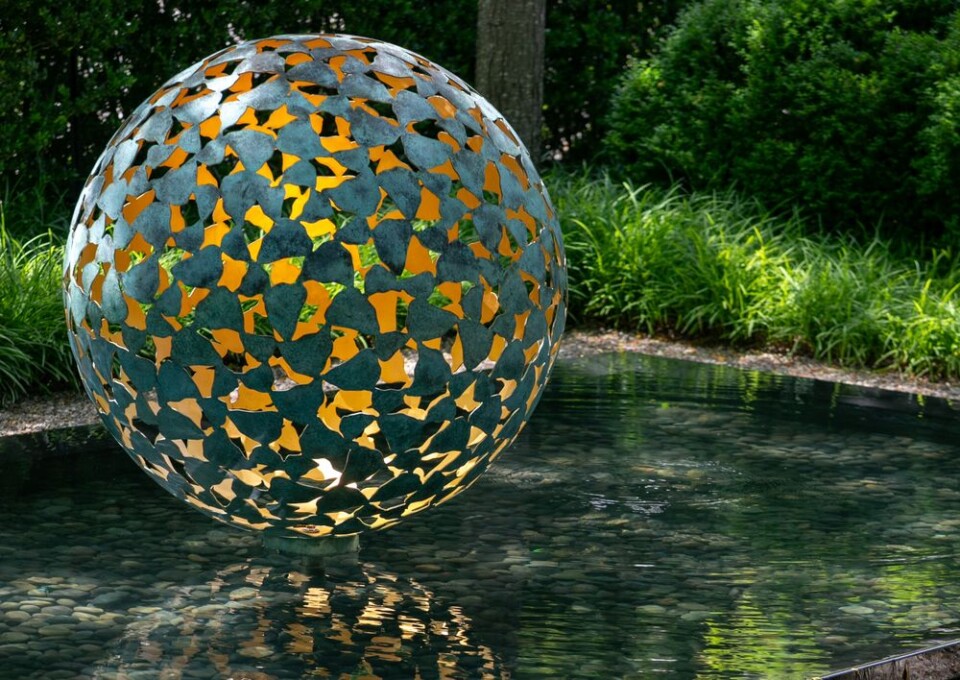 The Role Of Abstract Sculpture in Landscape Design David Harber US